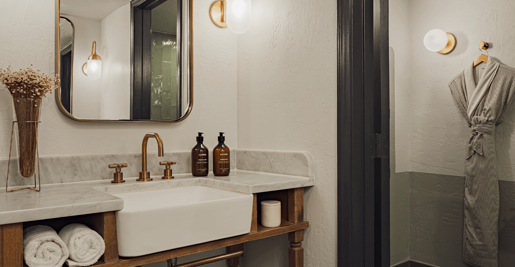 Scottsdale Hotel - Lagoon View Guestroom | The Scott Resort & Spa